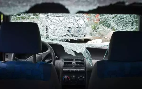 7 Types of Broken Glass Car Accident Injuries | Merriman Legal, LLC